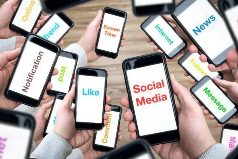 How Media Overload Can Be Bad for Stress Levels - Stenzel Clinical Services